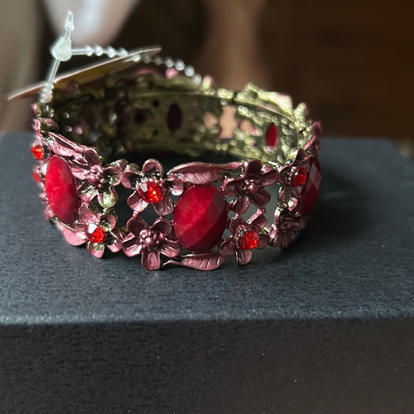 Jewelry | Mexican Bracelet New Never Been Worn Red And Rose Color ...